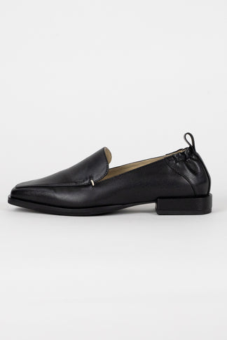 Eco-Friendly Loafers | e'serdiv Online Store